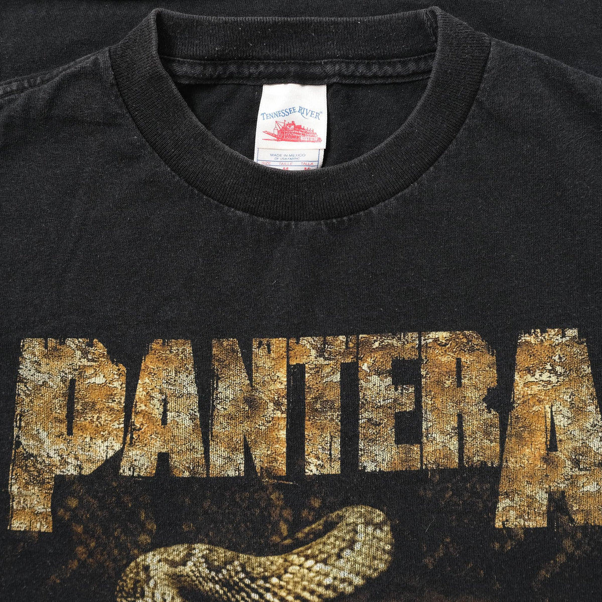 Vintage Pantera Snake T-Shirt Medium | Double Double Vintage